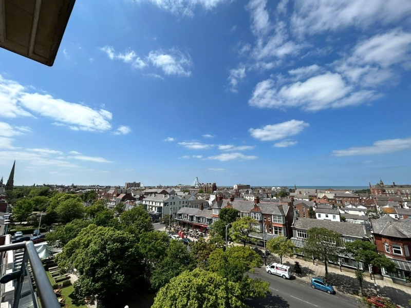 Flat 25 188 Lord Street - Lot 17 on 12/07/23 | Venmore Auctions