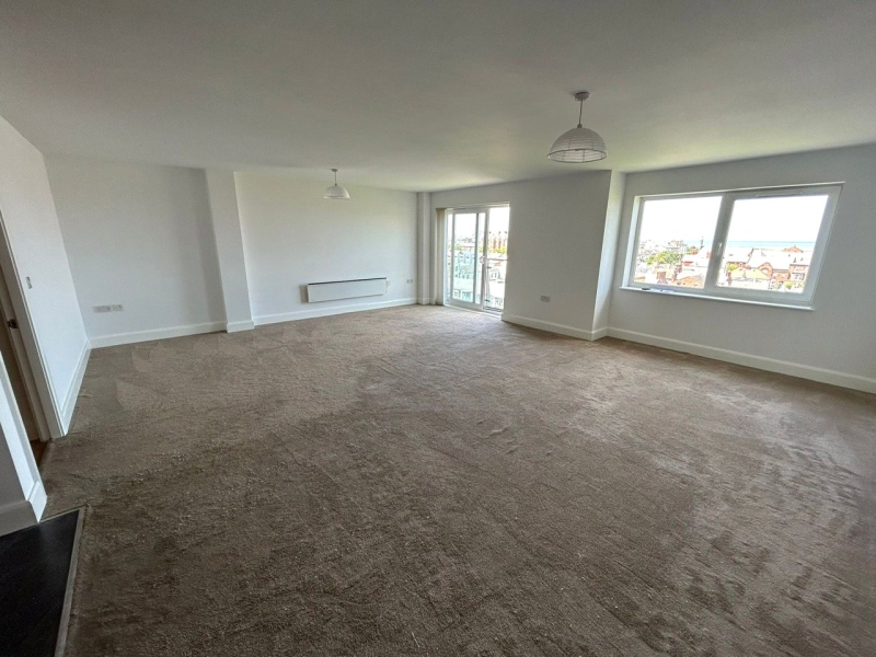 Flat 25 188 Lord Street - Lot 17 on 12/07/23 | Venmore Auctions