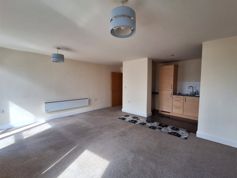 Flat 46 188 Lord Street - Lot 8 on 10/07/24 | Venmore Auctions